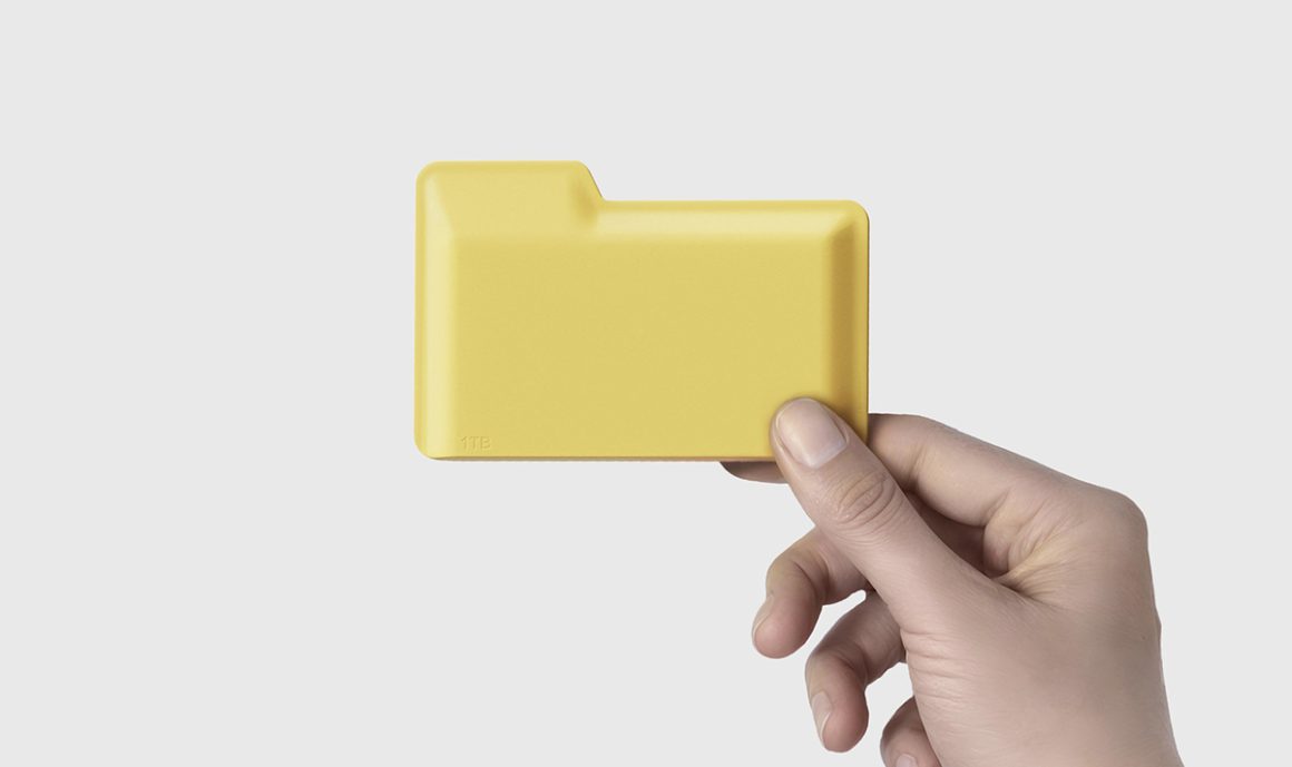Ce mini disque dur imite la forme des icônes des dossiers sur Mac ...