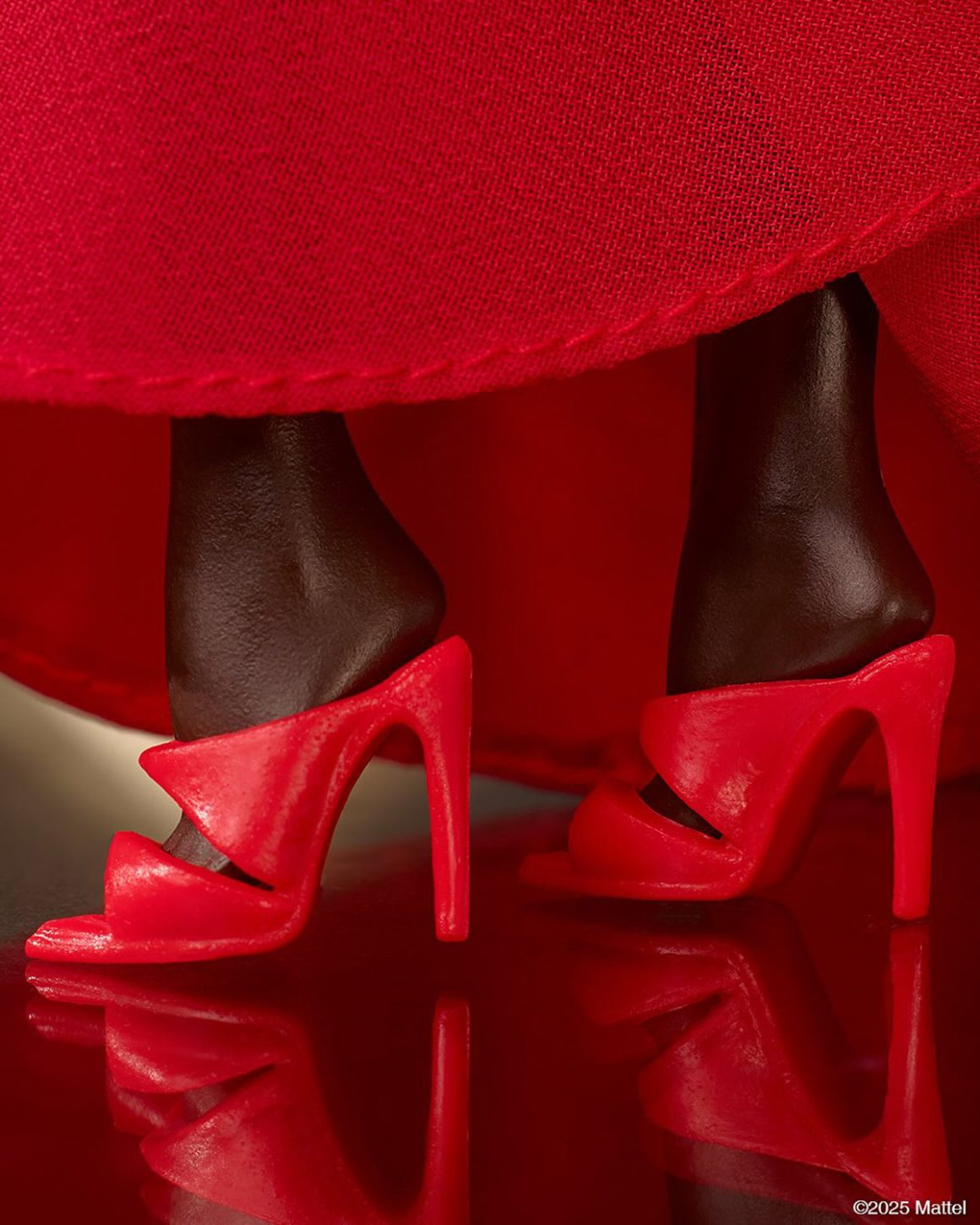 Mattel célèbre les 45 ans de la Black Barbie avec une édition ...