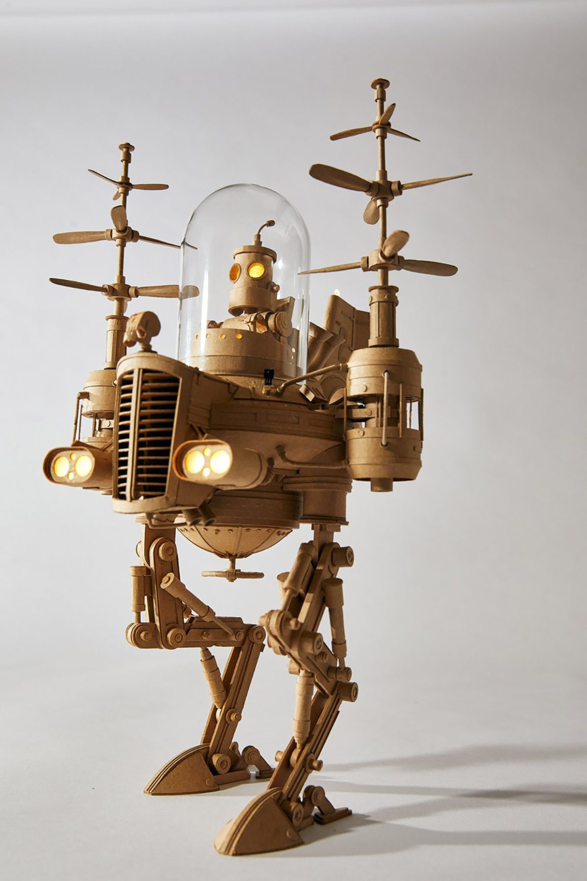 L’artiste Greg Olijnyk crée des sculptures de science-fiction ...