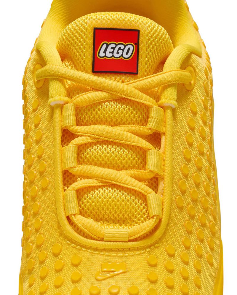 Nike et LEGO dévoilent une paire de sneakers à customiser avec des briques - Creapills