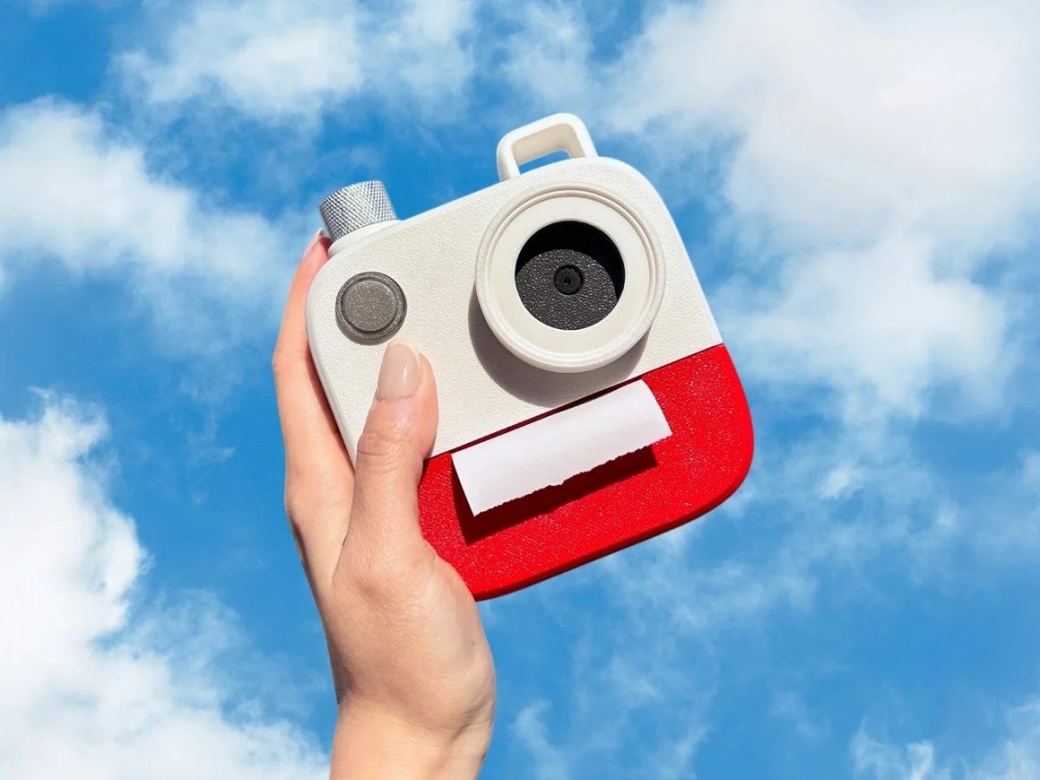 Poetry Camera : un appareil qui transforme en poème les images qu'il ...