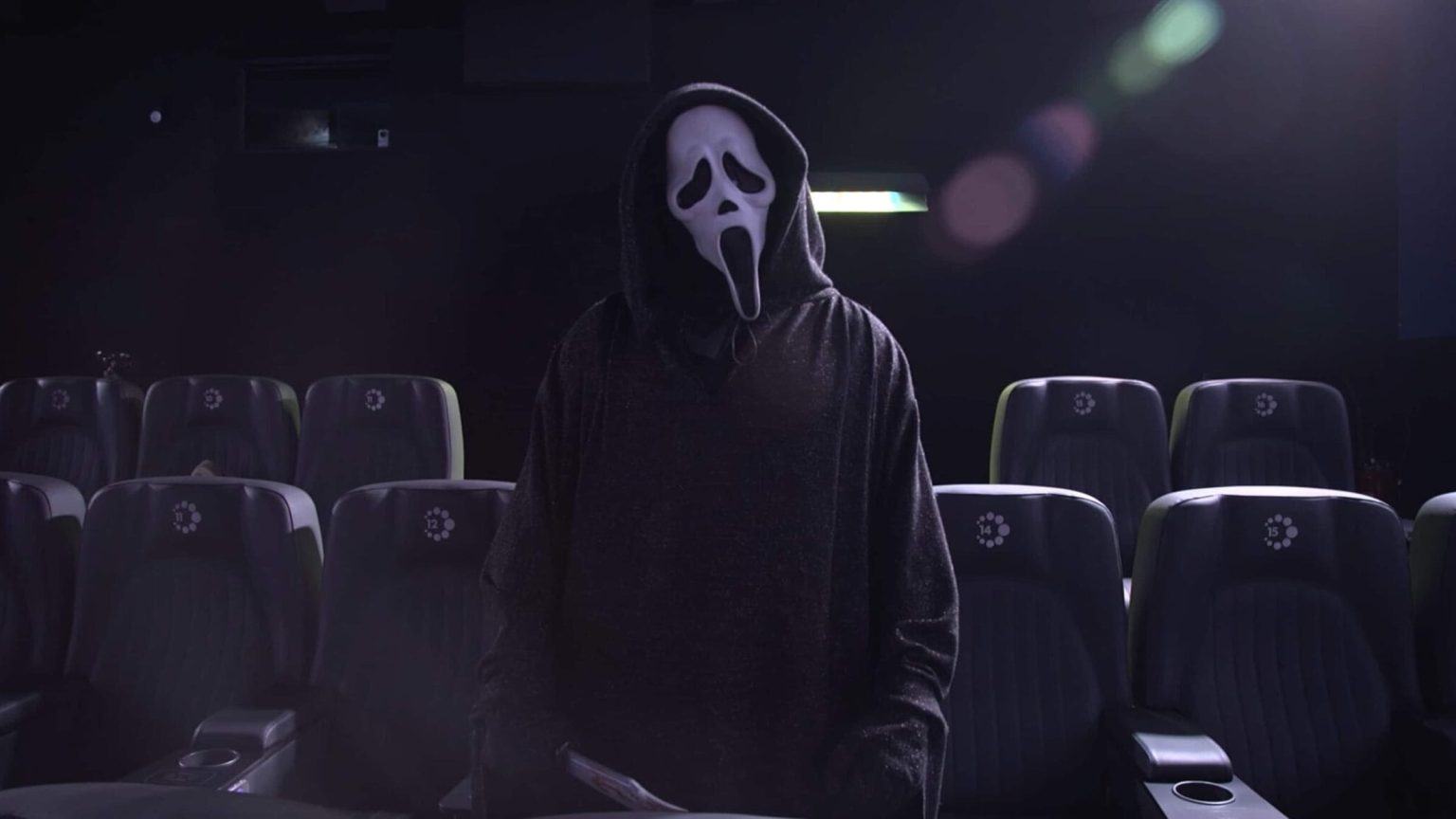 Volvic met en scène Antoine Dupont et Eric Judor dans une pub 100% déjantée